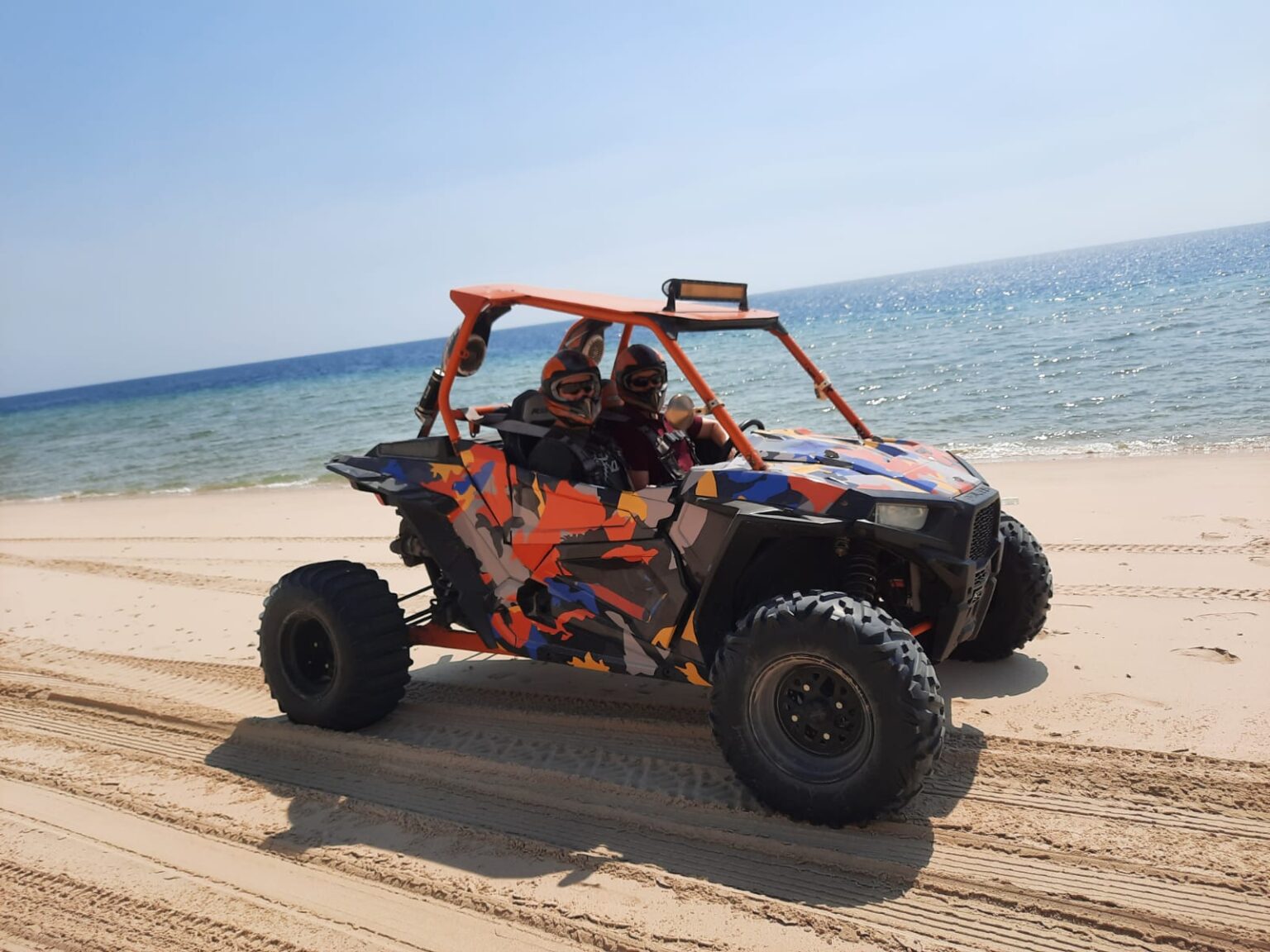 Half-Day Desert Safari Qatar | Dune Bashing & Inland Sea